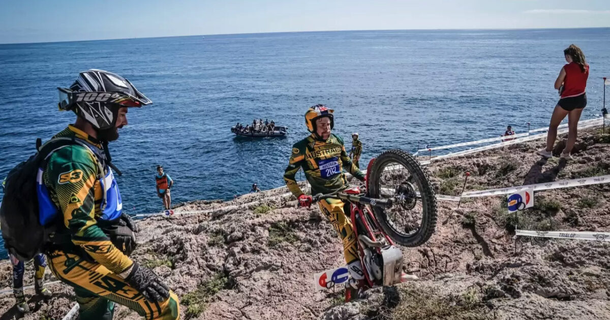 Australian Trial Team competing at Trial des… | Trials Australia