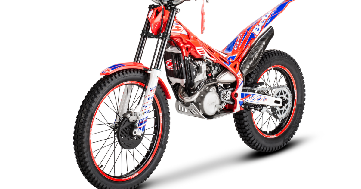 Beta introduces the MY2017 EVO Factory models. | Trials Australia